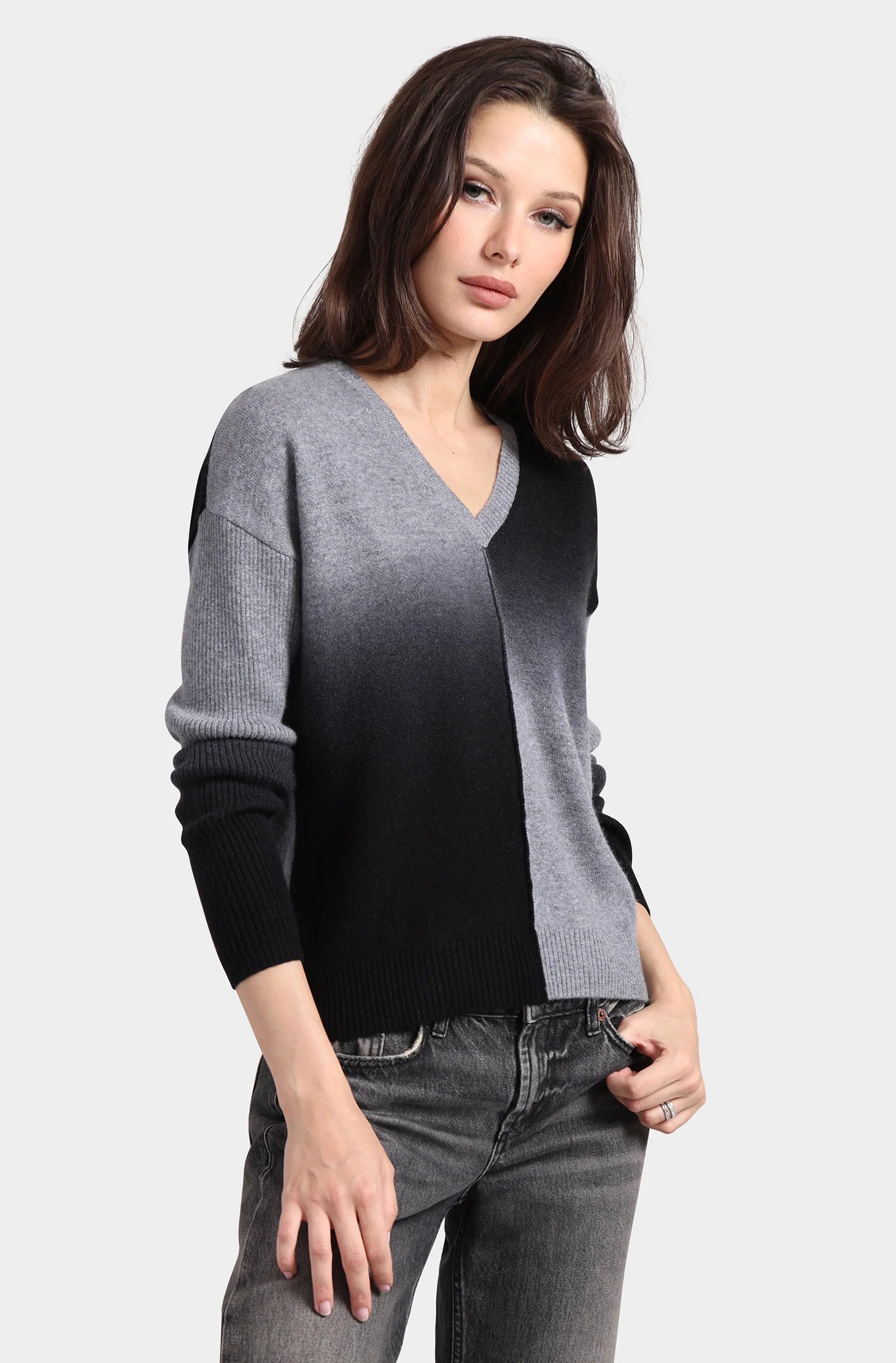 Cashmere Dip Dye V Neck Pullover Grey Shadow/Black - Minnie Rose